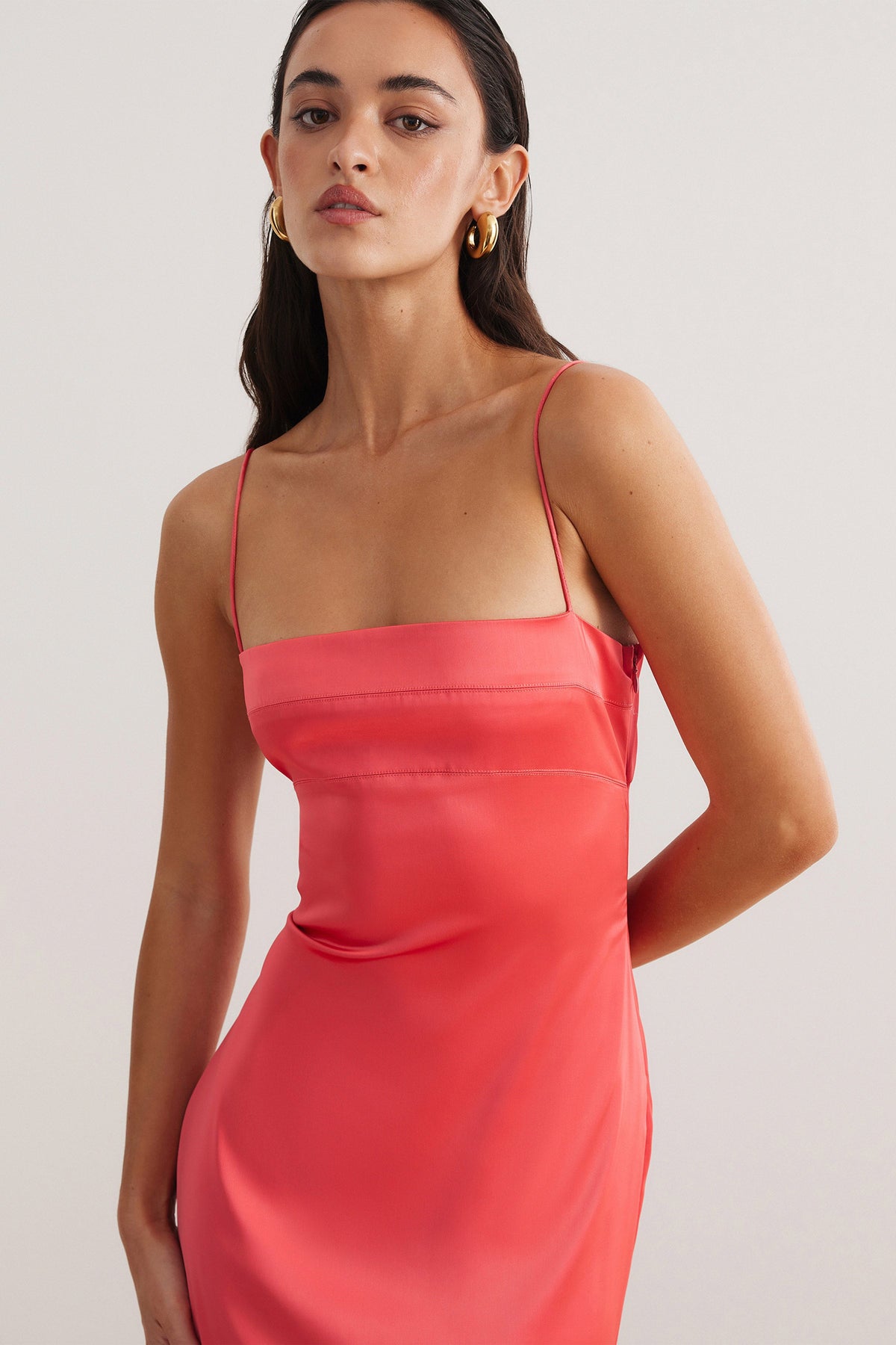 Lexi Avani Dress - Flamingo – Dress Hire AU